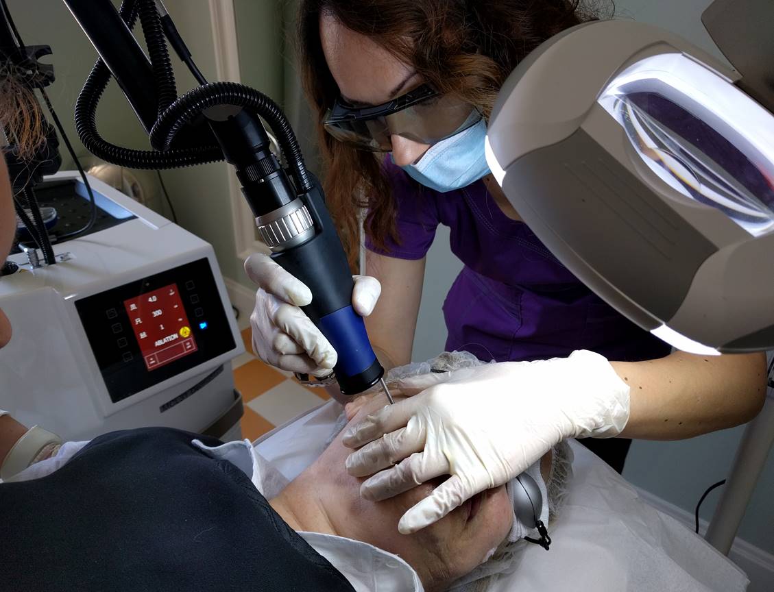Εγκατάσταση MCL31 Dermablate ER YAG Laser στο Ηράκλειο Κρήτης ...